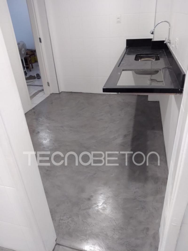 Microcimento bancada cozinha